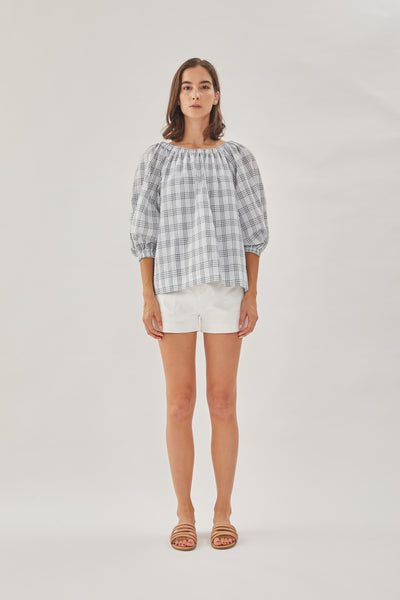 Klarra — Tops – Page 4 – KLARRA